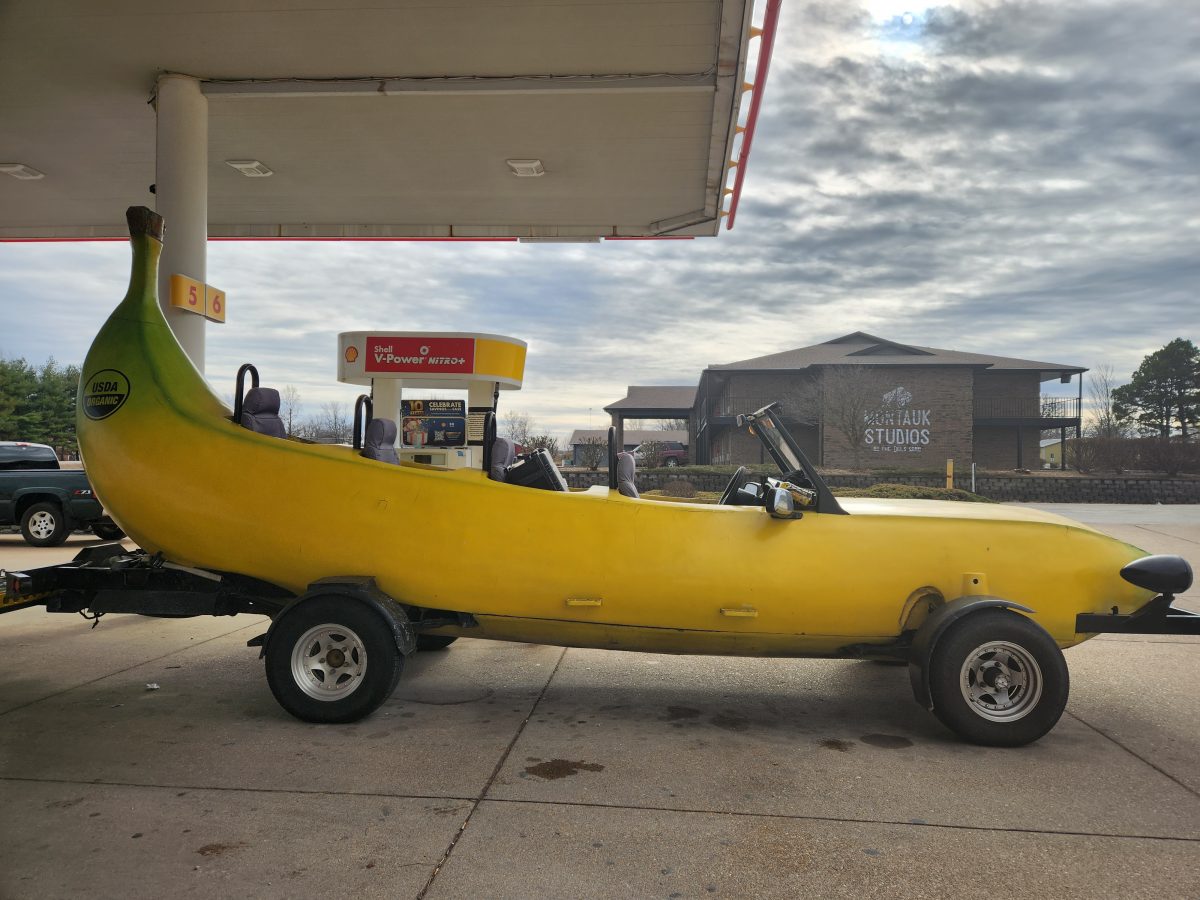 The Big Banana Car – The Licking News